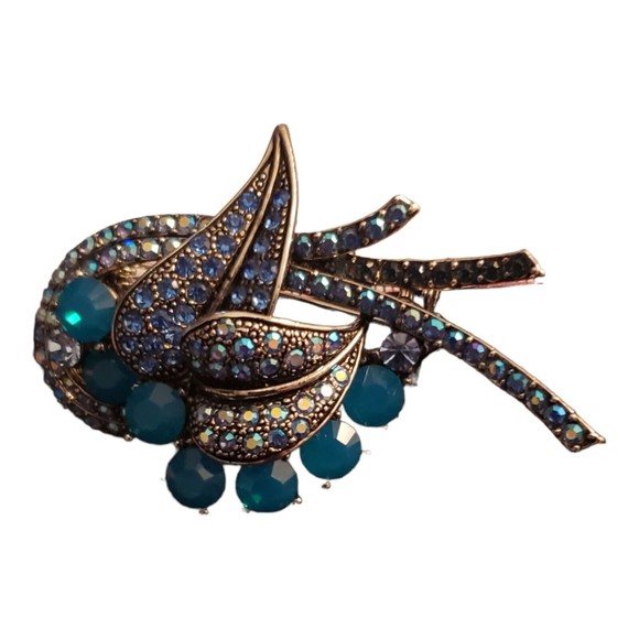 Jewelry | Vintage Fancy Pinbrooch W Aurora Borealis Blue Green Stones ...